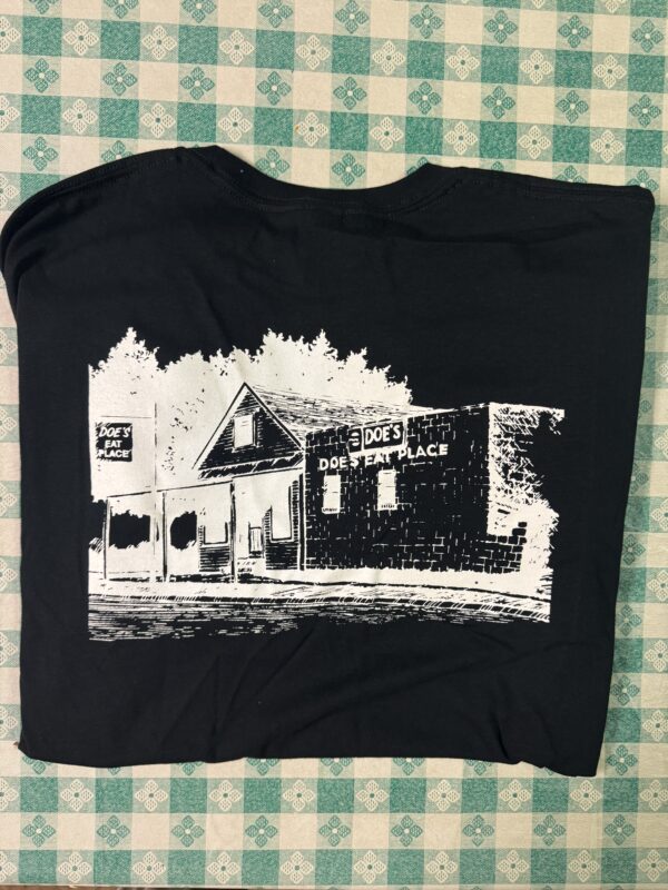 Doe ‘s Eat Place T-Shirt – Does Eat Place